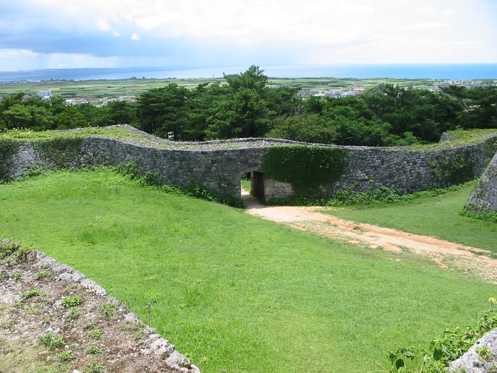 Zakimi Castle